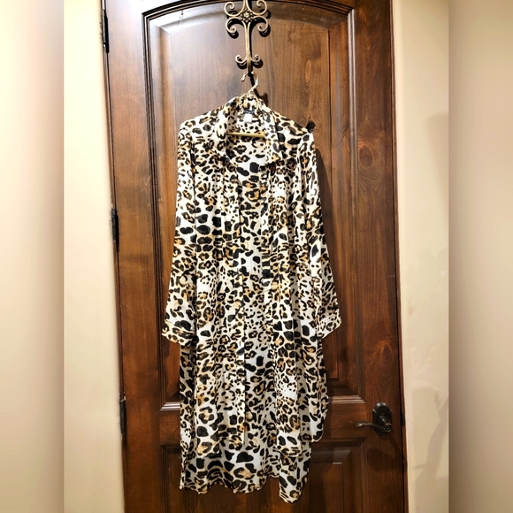 VENUS | Tops | Venus Leopard Print Duster | Poshmark